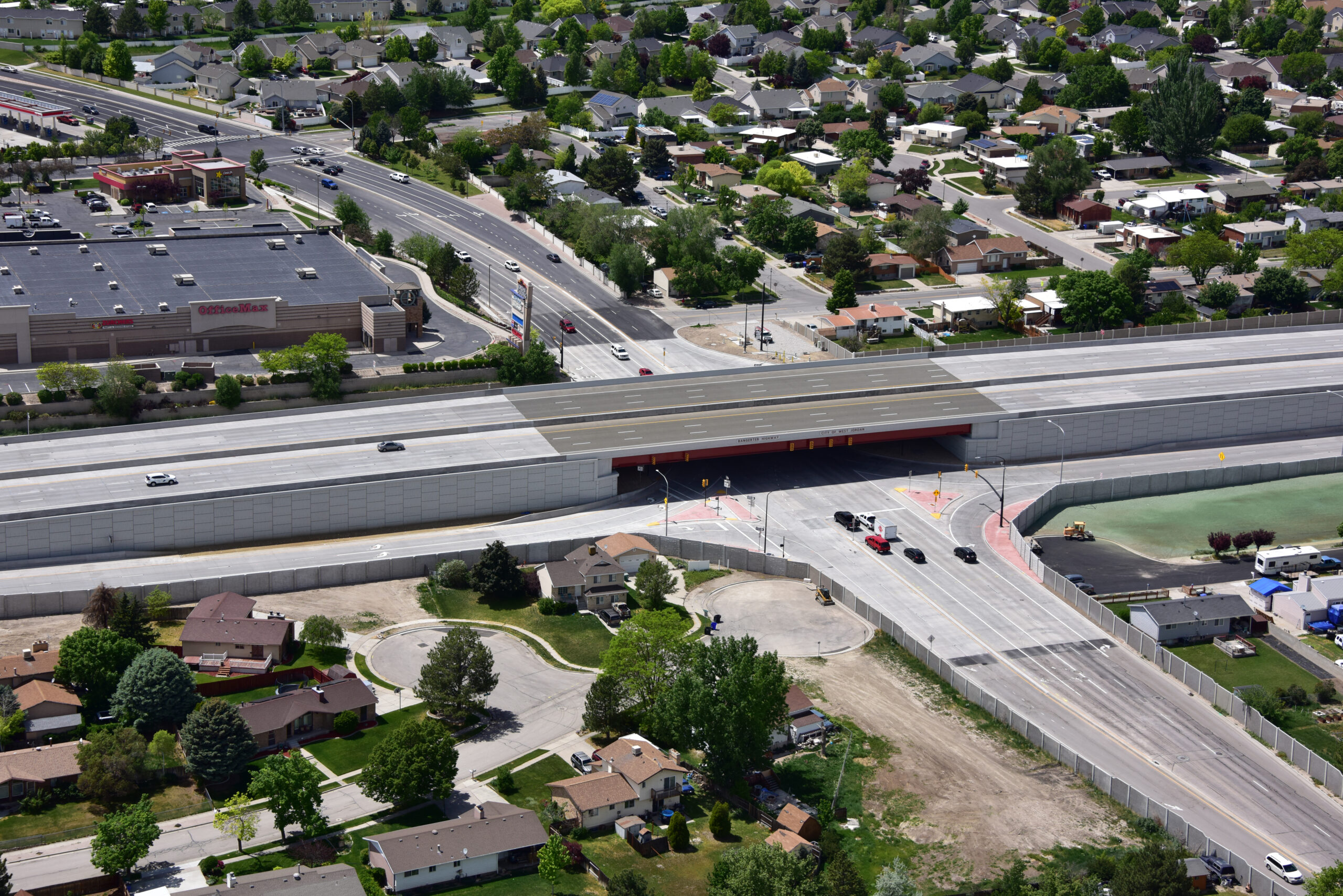 Bangerter Highway 4 Interchanges (114th, 90th, 70th, and 54th) Design ...